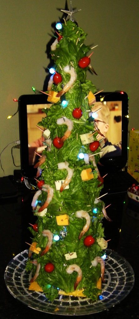 Christmas Shrimp Tree – HolidayCooks.com